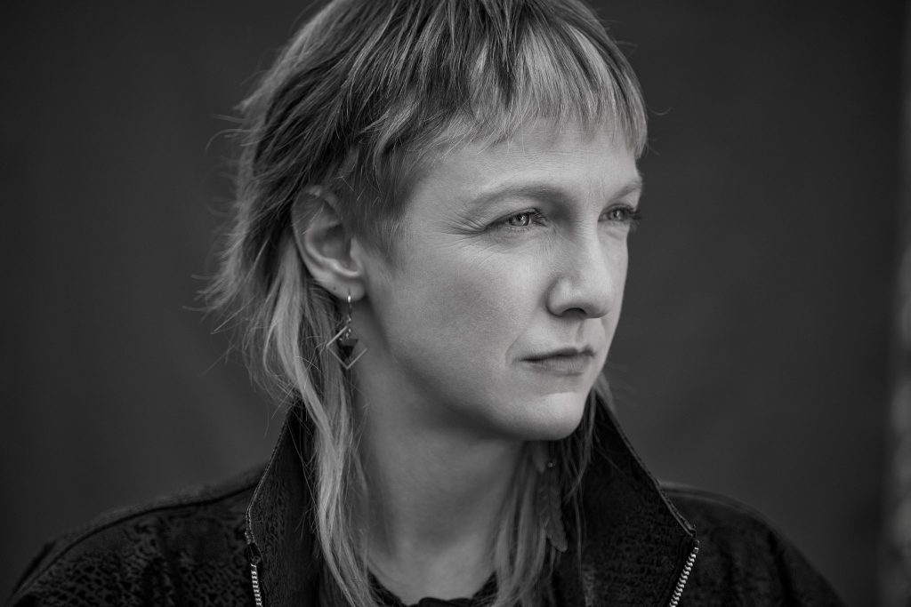 Catherine Dorion : au-delà de la politique, l'art - Radio-Gaspésie